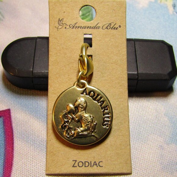 Amanda Blu | Jewelry | Bracelet Charms Amanda Blu Zodiac Aquarius ...
